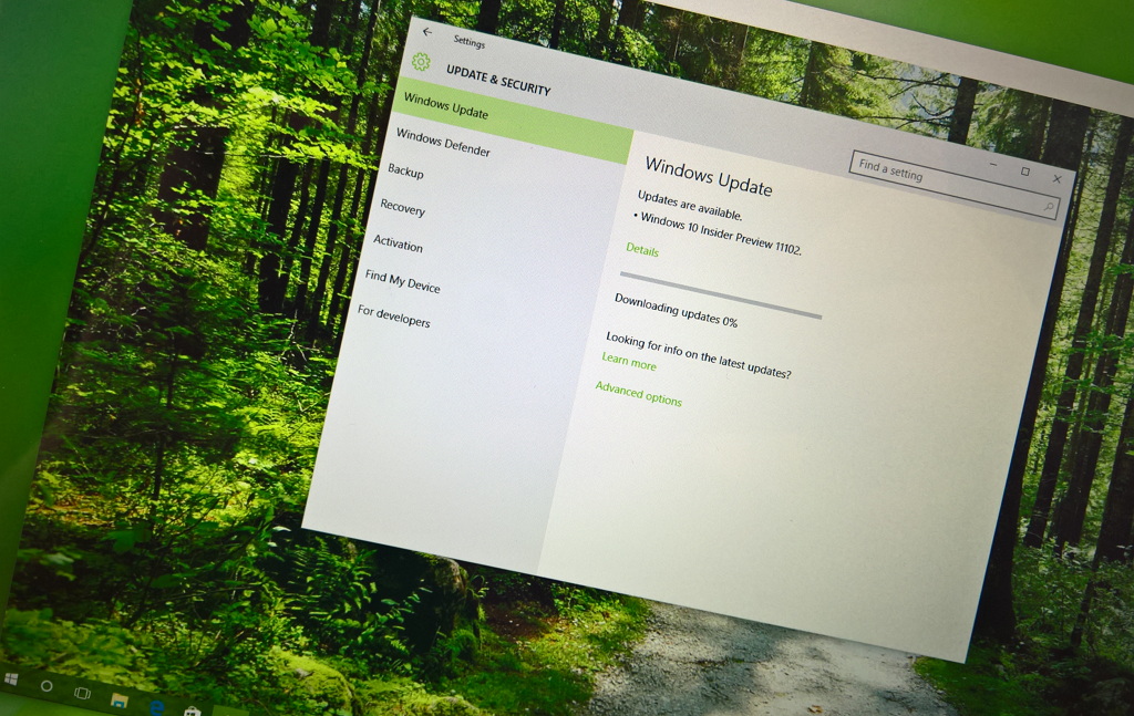 Windows 10 build 11102, part of the Redstone update, released to the ...